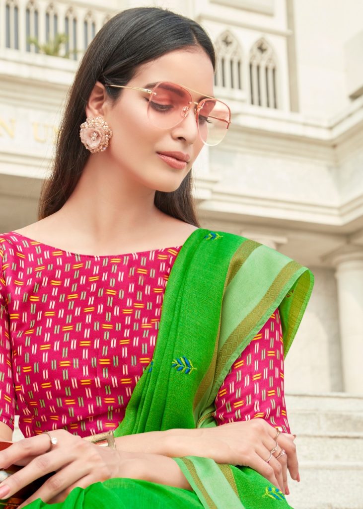 Latest Trendy Simple Rani Color Blouse Designs For Silk Sarees