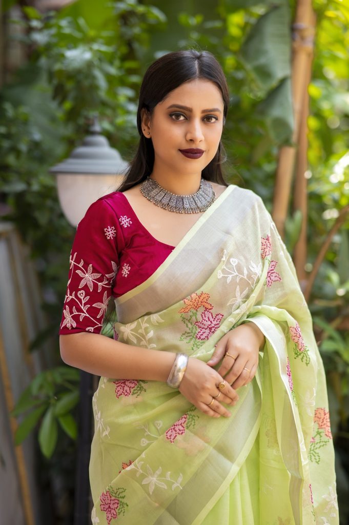 Explore Trendy Linen Blouse Designs for a Fashionable Look