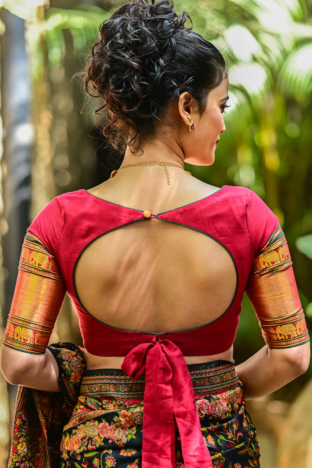 How to Style Knot Blouse Design for Sarees and Lehengas Front and Back