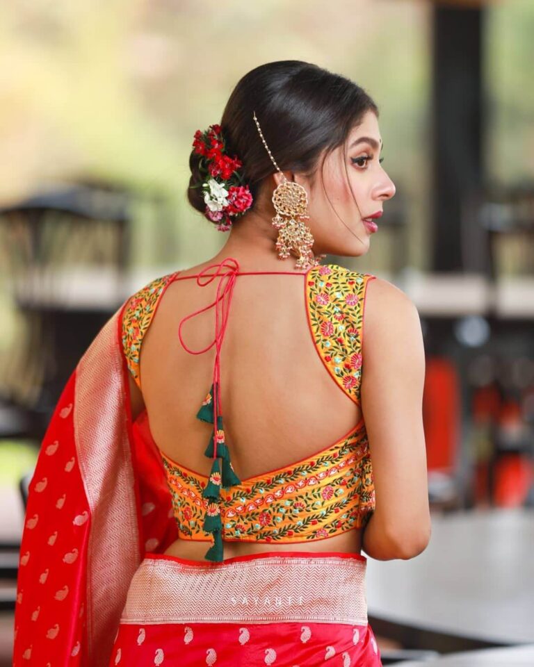 Top 20 Stunning Dori Blouse Designs for a Stylish Ethnic Look