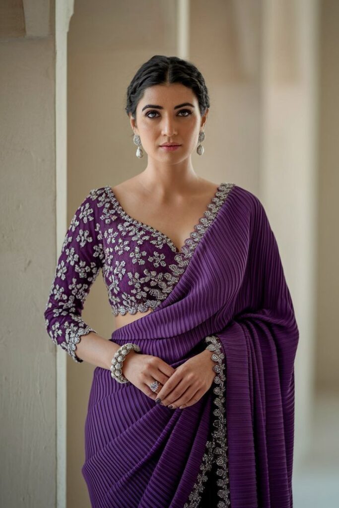 Top 15 Stylish Sabrina Blouse Designs to Pair with Sarees | Designerblouse