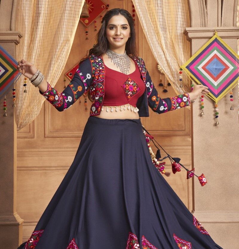 20+ Latest Chaniya Choli Blouse Designs to Try This Navratri
