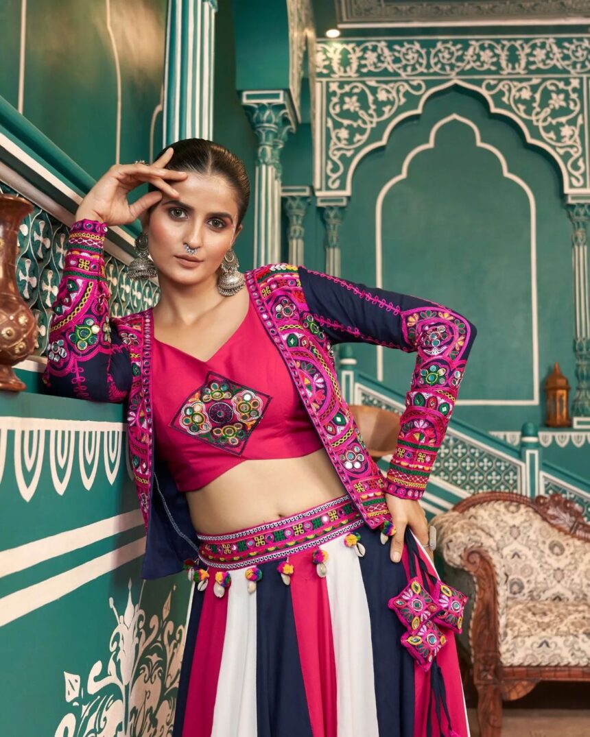 20+ Latest Chaniya Choli Blouse Designs to Try This Navratri