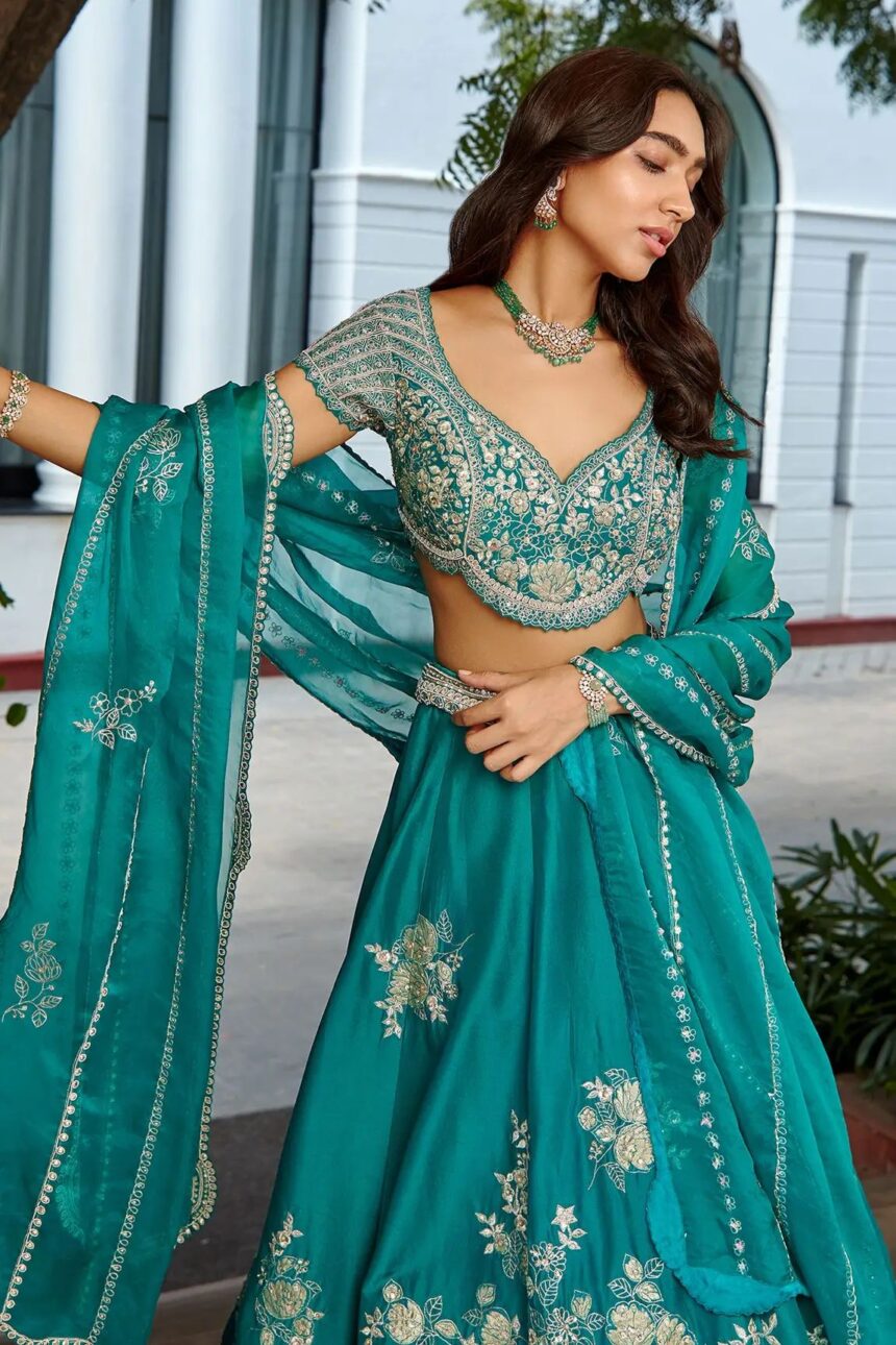 15 Latest Ghagra Blouse Designs for a Glamorous Look
