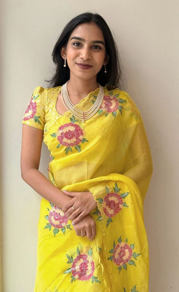 Top 15 Daily Wear Blouse Designs for Sarees in 2026 | Designerblouse